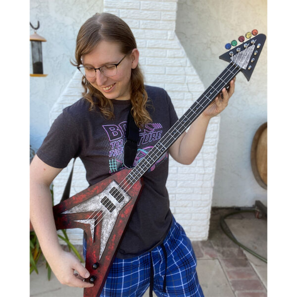Bonnie’s Guitar (Five Nights at Freddy’s) | ChriSekaiCosplay